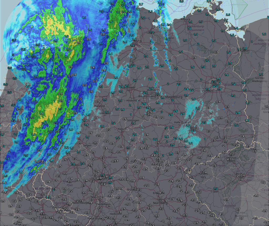 In der Nacht Schnee und Regen
